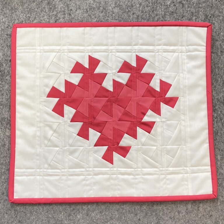 Twister Heart Mini Quilt – Twister Sisters